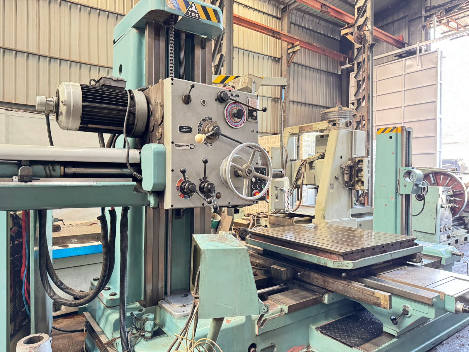 Used Secondary Machinery Suppliers Dealers Importers Traders in Mumbai ...
